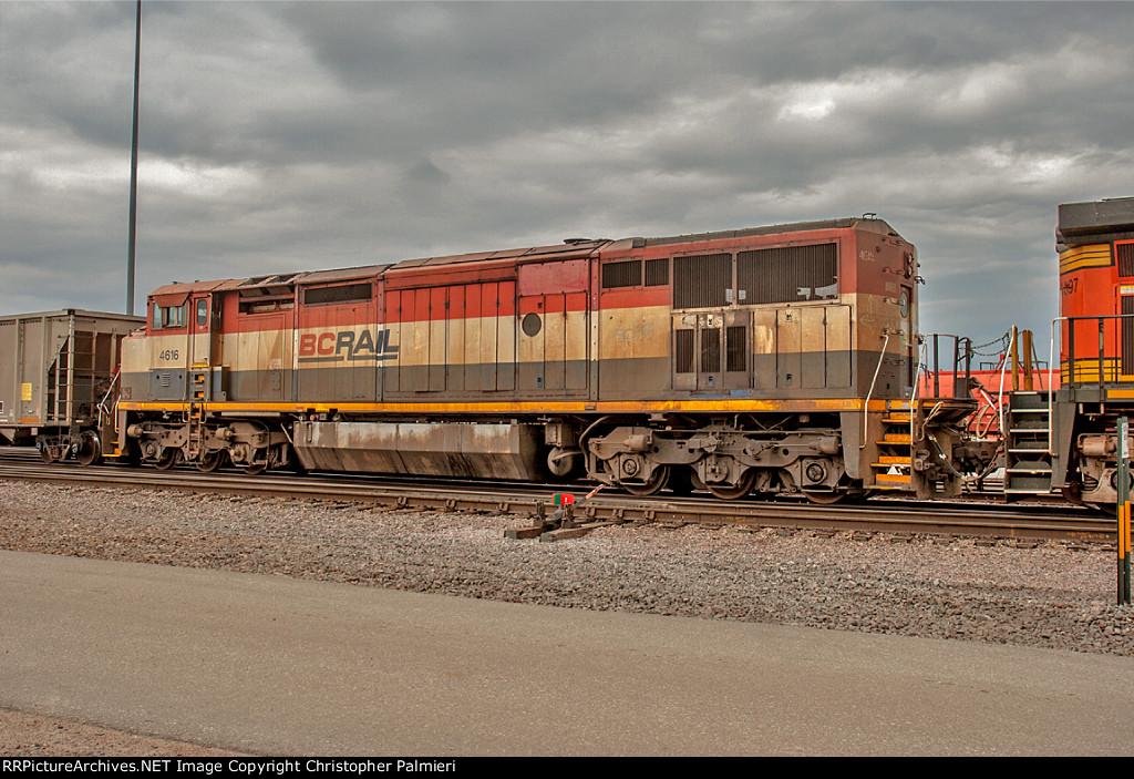 BNSF 4616